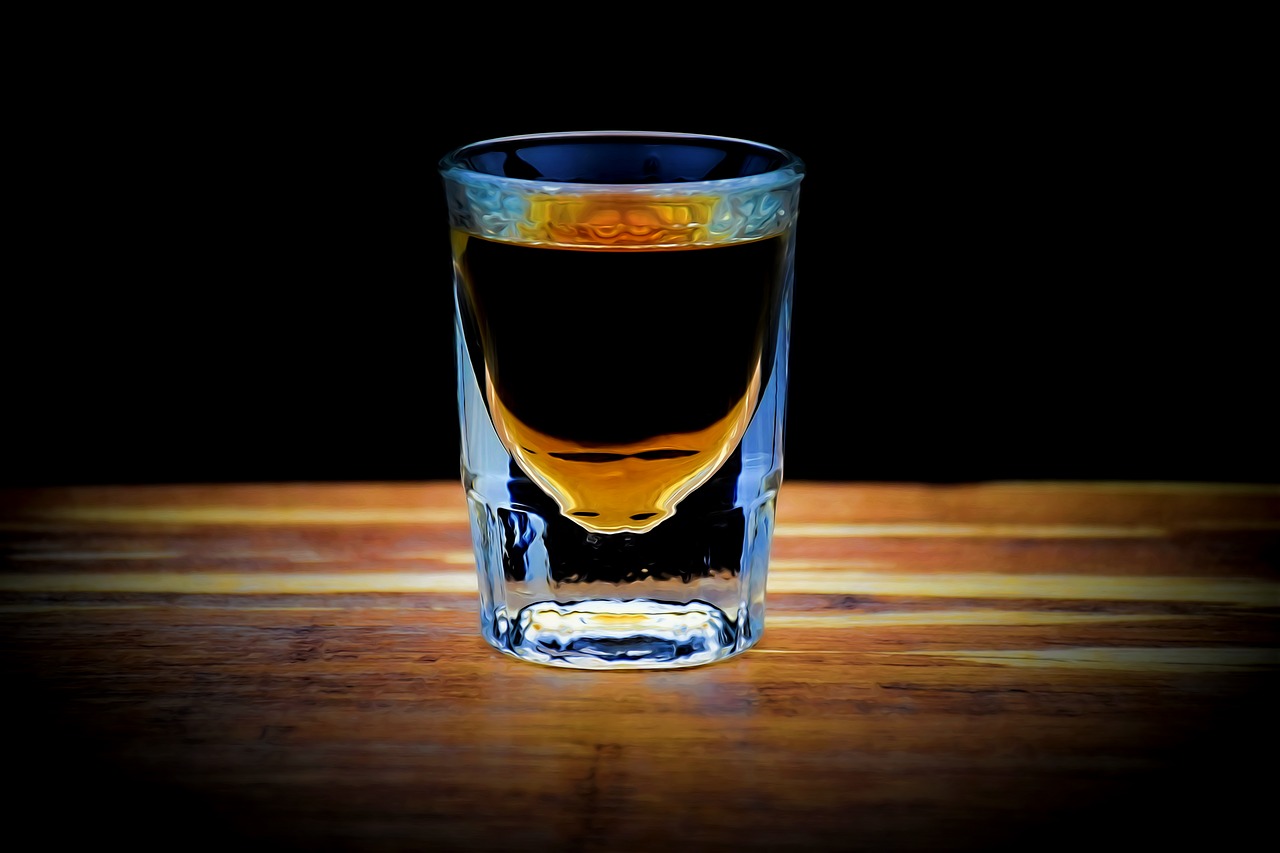Comment bien servir et déguster son whisky ? - Alcools Vivant
